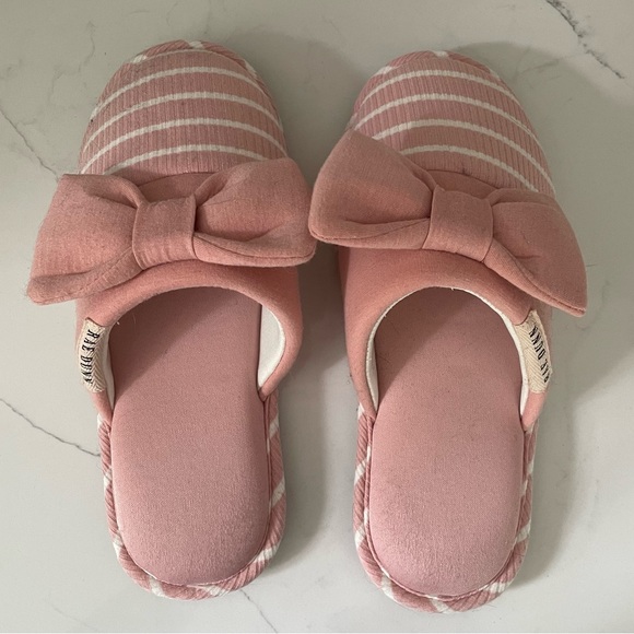 Rae Dunn | Shoes | Rae Dunn Pink And White Stripe And Bow Slippers ...